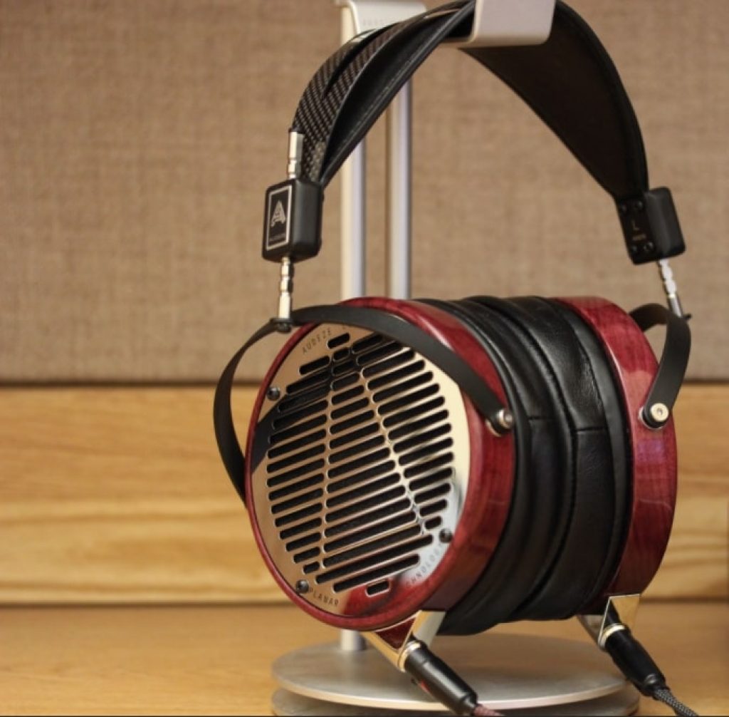Which Audeze Headphone Is Right For Me? [TOP 5 COMPARED]